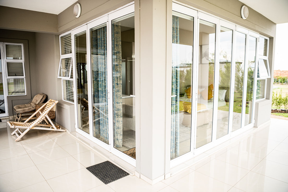 Main House – 36 Emanzini - Experience Heaven